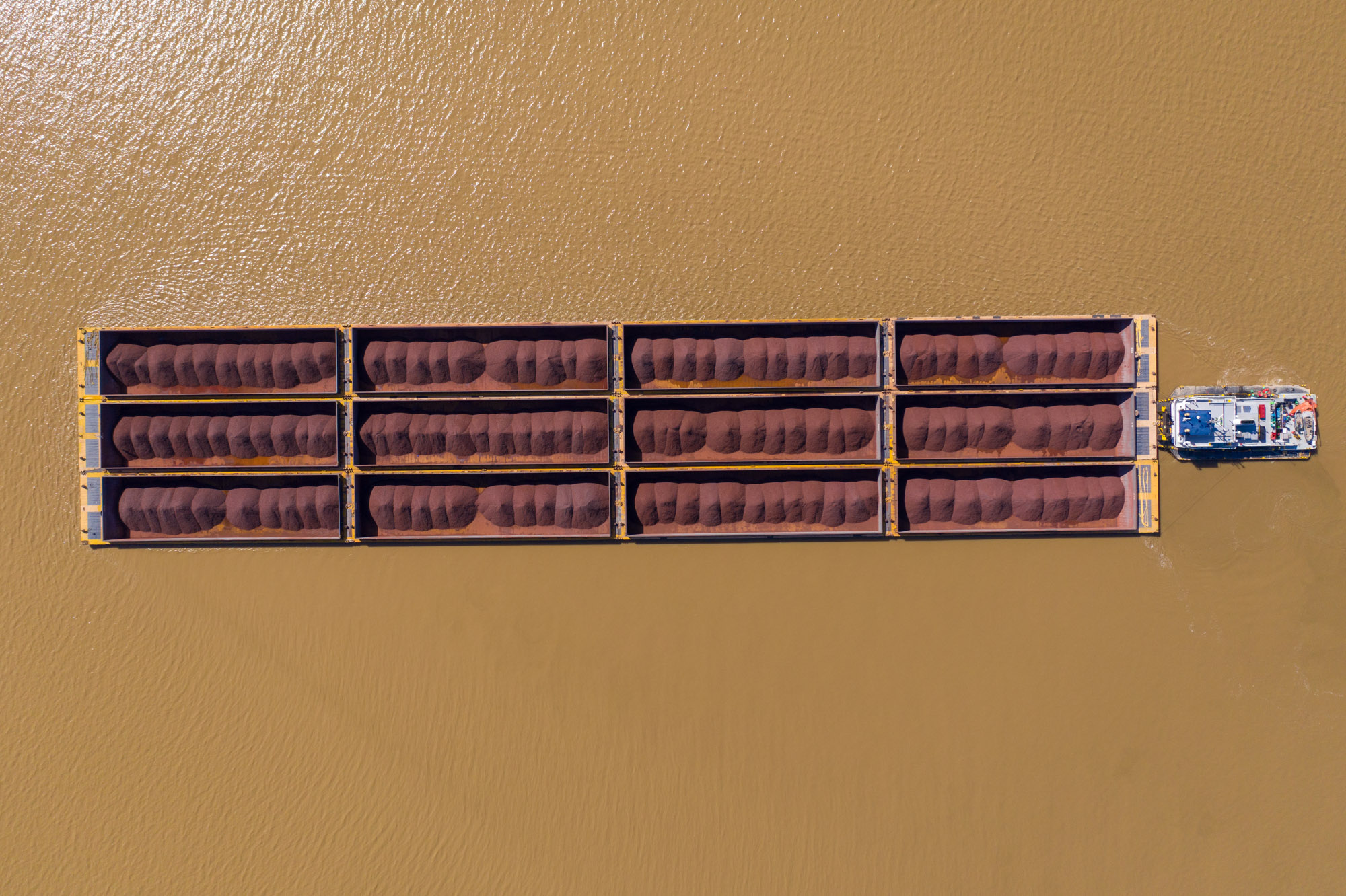 Cssc AMSTERDAM llega a Navios en Nueva Palmira - DEDALO Films